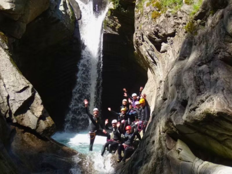 Canyoning in Lenno Val Perlana, Lake Como